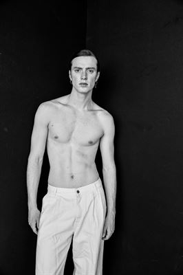 Luca Melucci for FASHION ART WISE